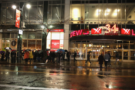 ‘Star Wars: The Force Awakens’ Sets Its Sights On A $130M-$145M Friday ...